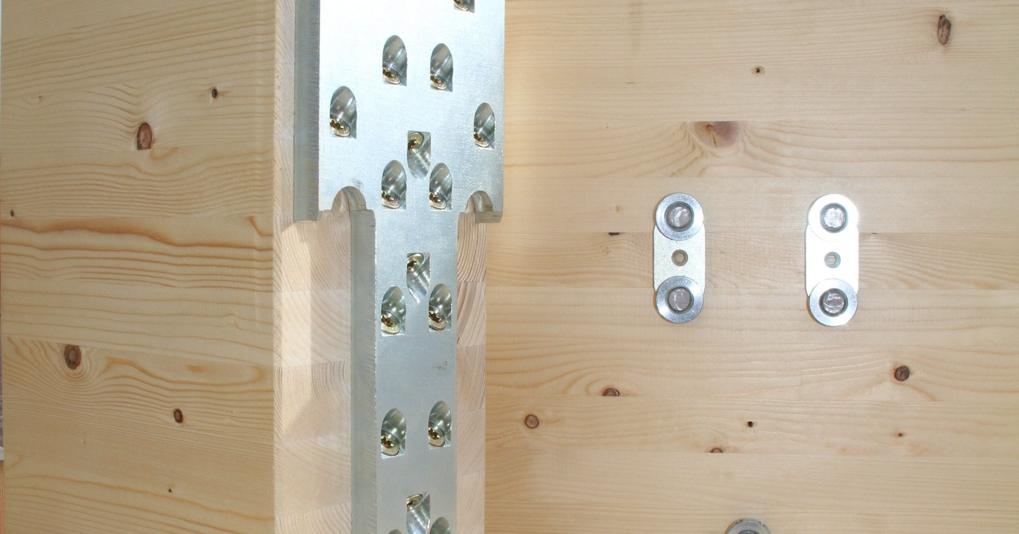Connection systems in timber construction – WHB connector | WIEHAG